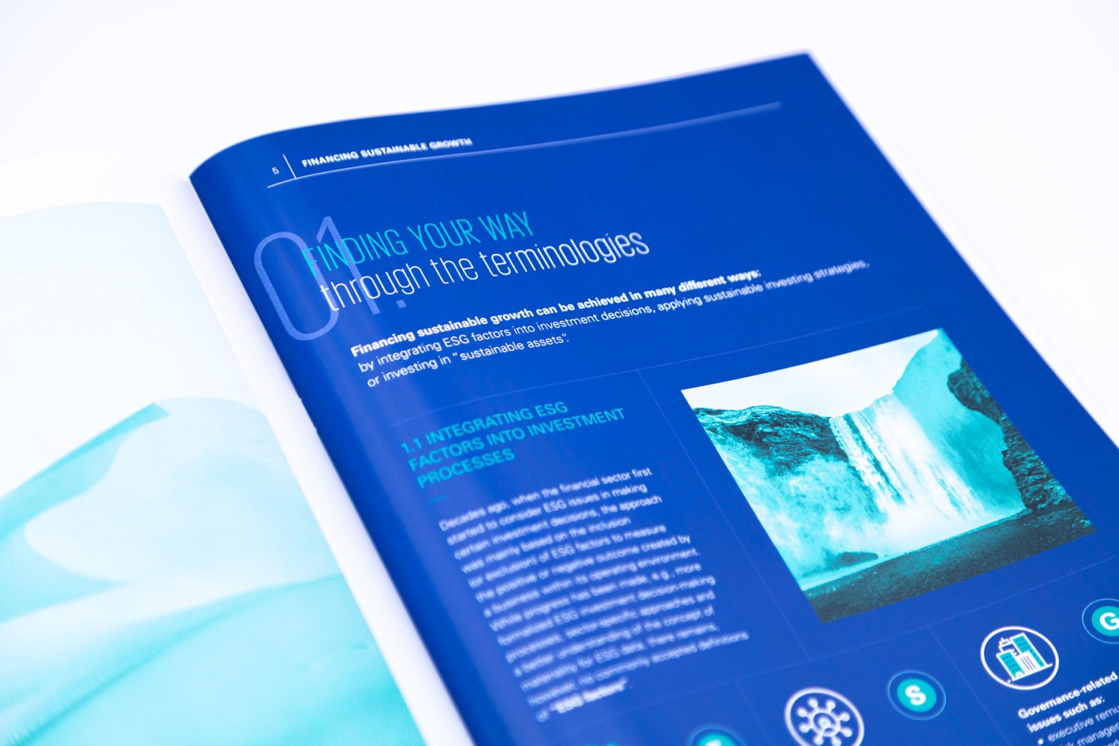 KPMG - Brochure ESG - TAKANEO - Agence de communication créative au ...